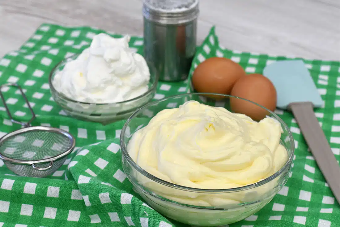 Crema diplomatica: ricetta della chantilly all'italiana - Tuorlo Rosso